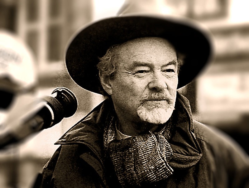 Portrait of Pakula Premieres Here | The East Hampton Star