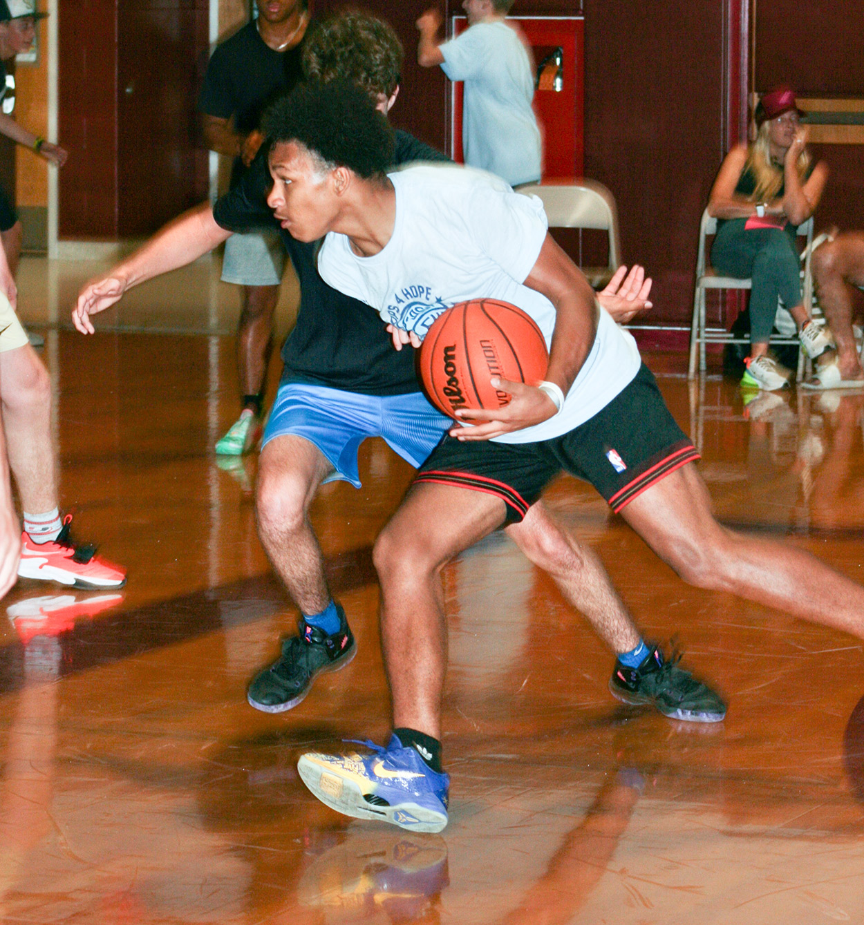 Big Turnouts at Ellen’s Run and Hoops 4 Hope Tourney | The East Hampton ...