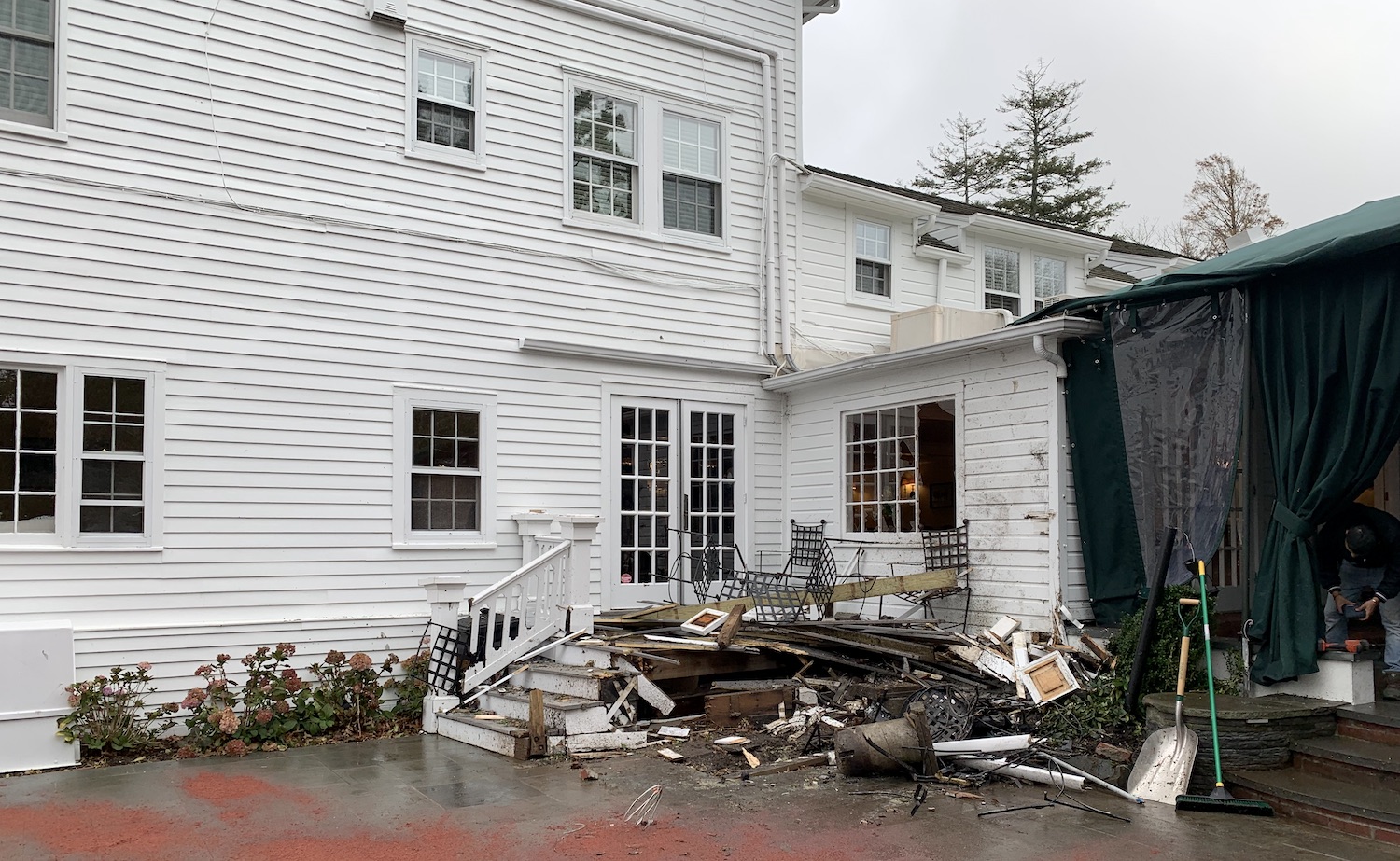 Crash Knocked Part of Hedges Inn Off Foundation | The East Hampton Star