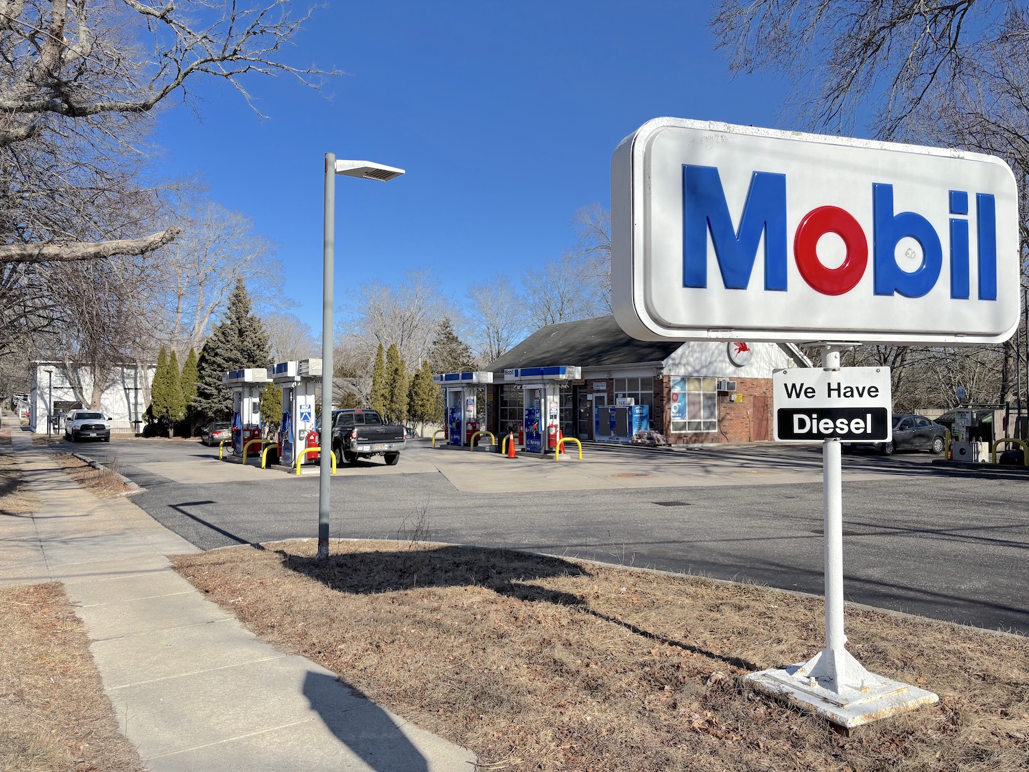 Icy Reception for Tim Horton's, Bolla Market at Amagansett Mobil | The ...