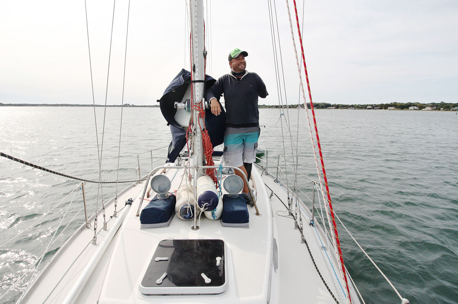 Single-Handed Sailor Drops Anchor in Montauk | The East Hampton Star
